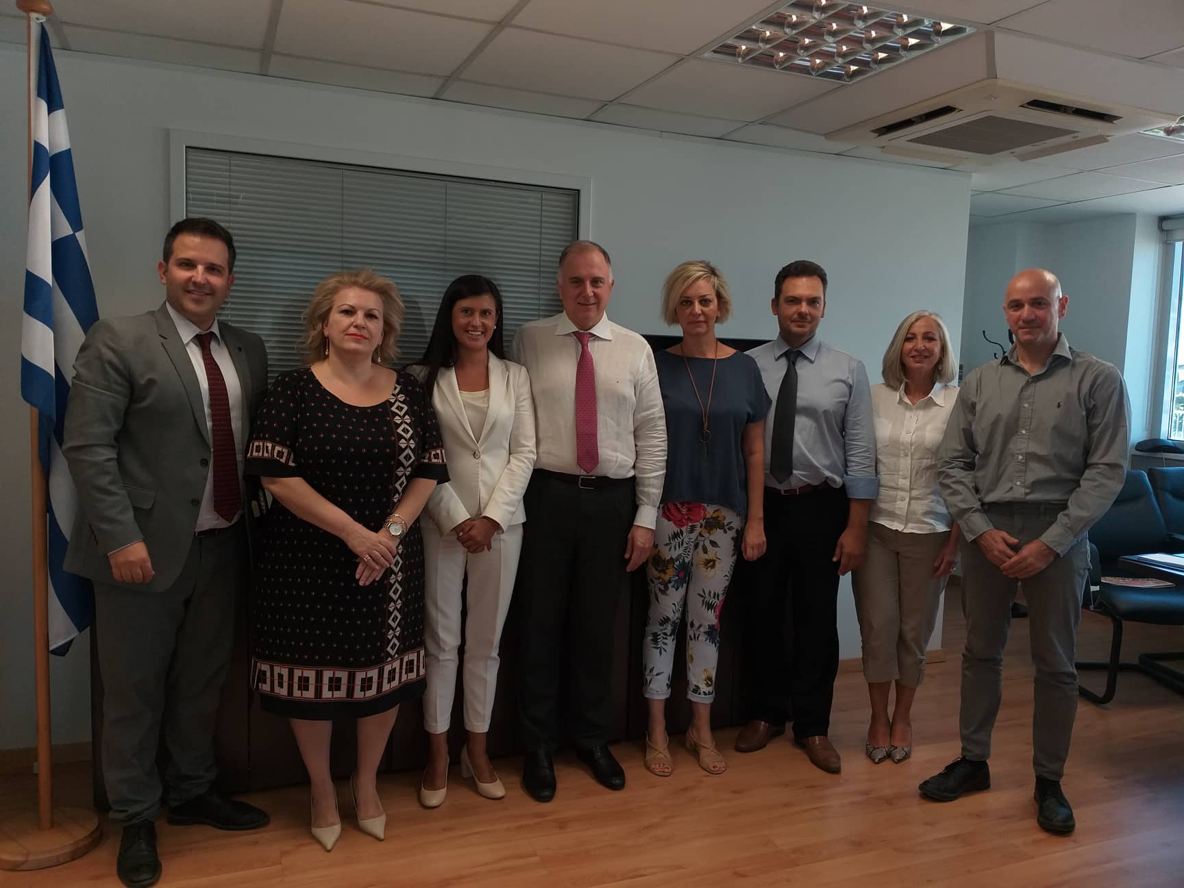 Μνημόνιο Συνεργασίας με την Ε.Α.Α.ΔΗ.ΣΥ. υπέγραψε η ΔΔ-Ε - Διεθνής ...